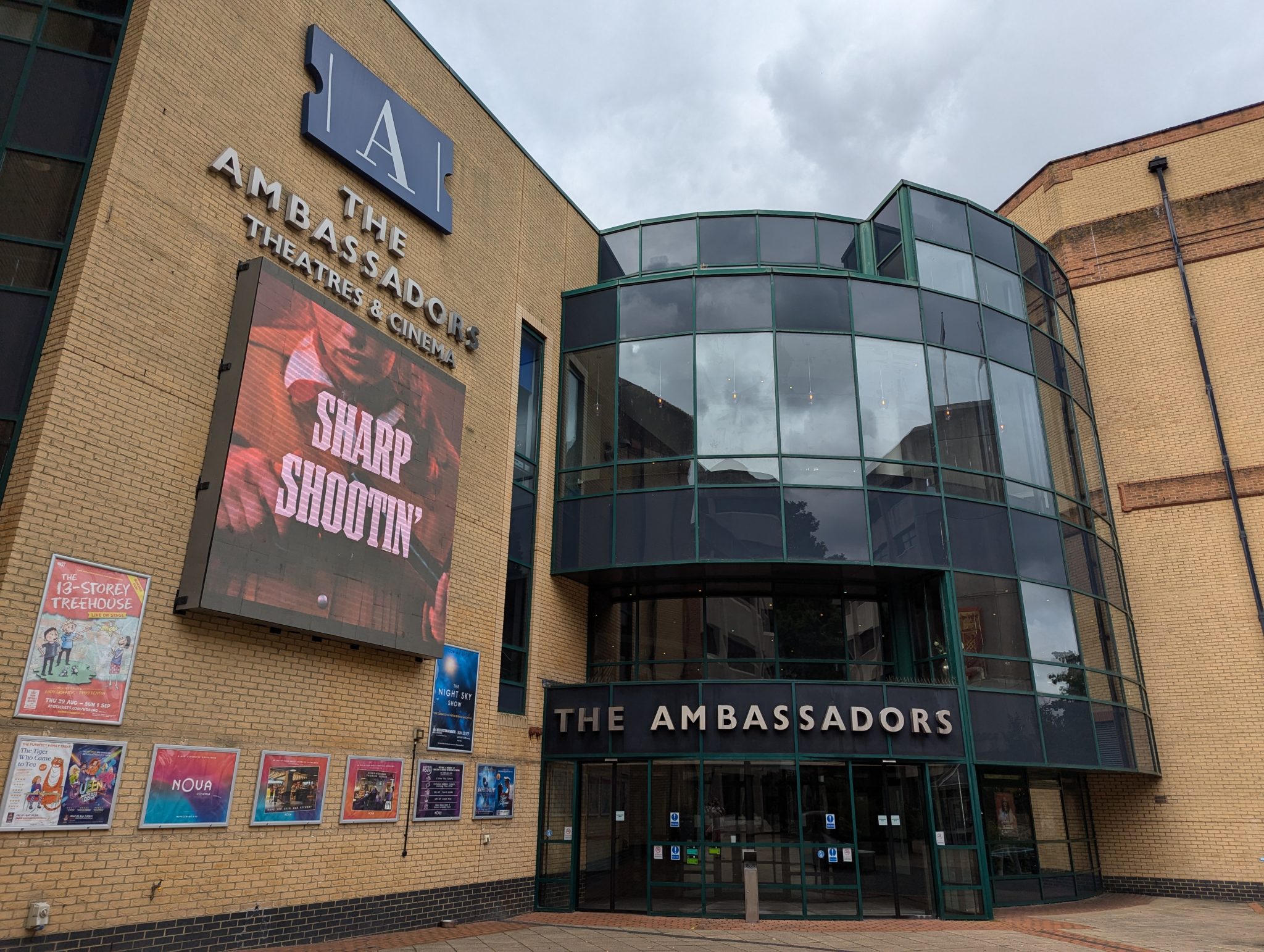 Visit The Lightbox – Woking Local